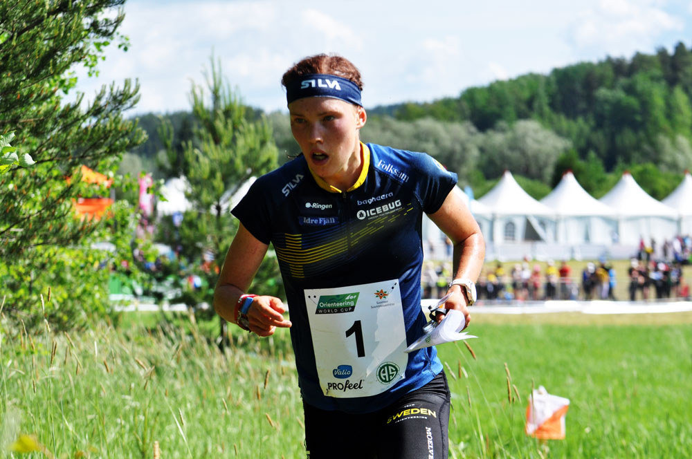 World Cup chasing start: Swedish pair hold on to win | International ...